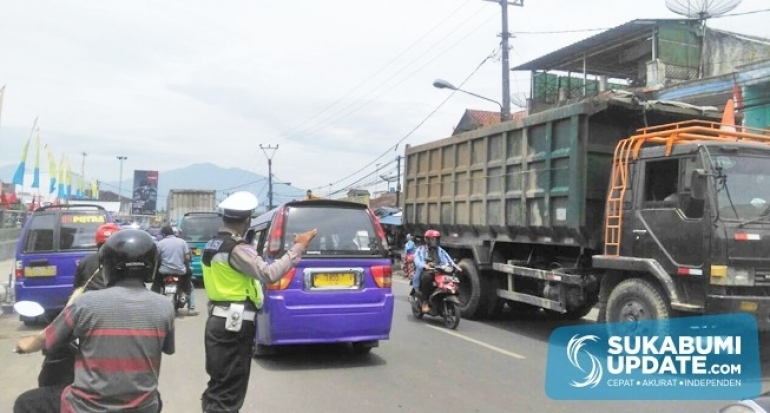 Hendak Berpergian, Begini Kondisi Arus Lalu lintas Cibadak Siang Ini - Sukabumi Update